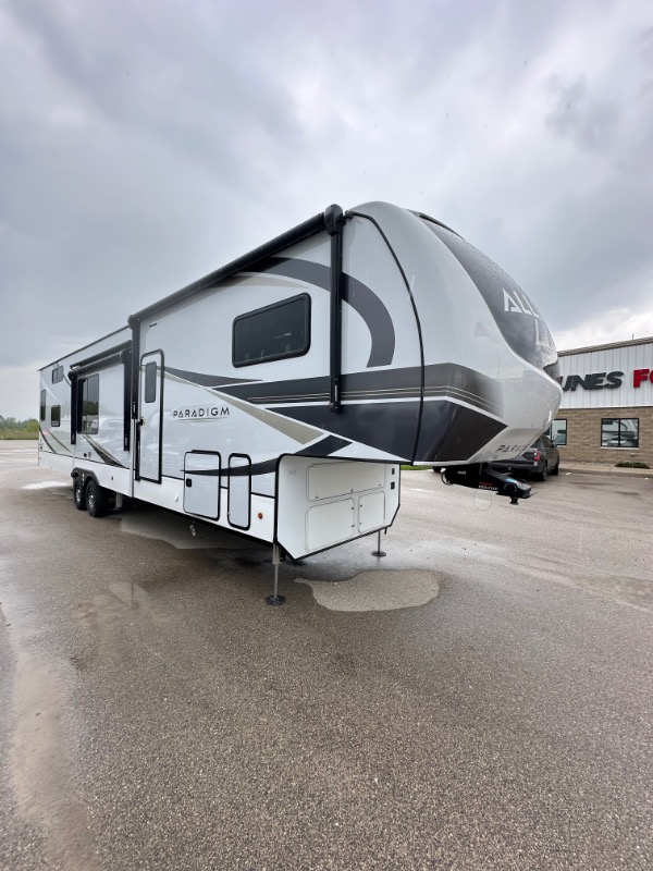 New 2024 Alliance RV® Paradigm 395DS at Kunes RV of Fox Valley | Kunes RV