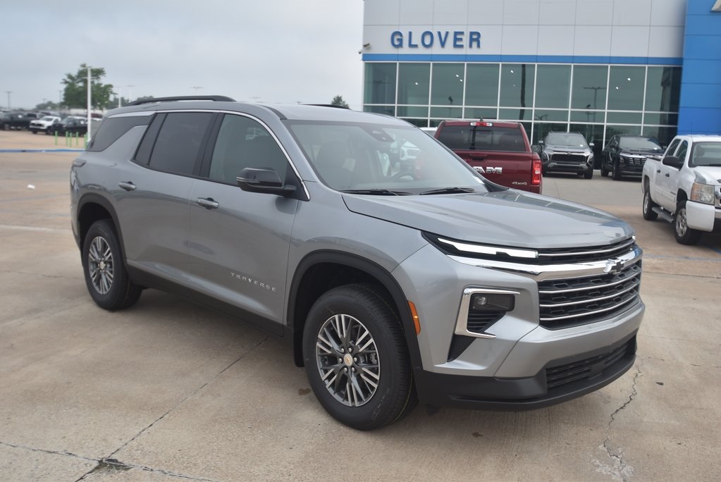New 2025 Chevrolet® Traverse LT 1LT at GHOST - LIFTED JEEPS LIFTED ...